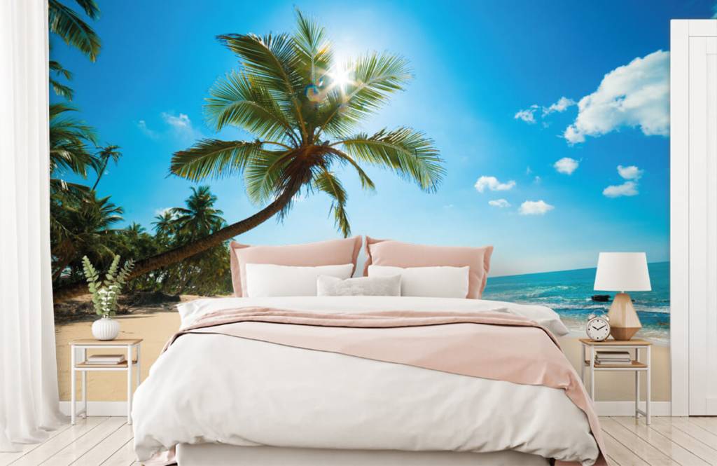 Behang met een grote palmboom - Fotobehang