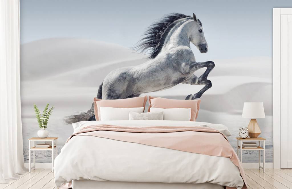 Behang met een steigerend paard - Fotobehang